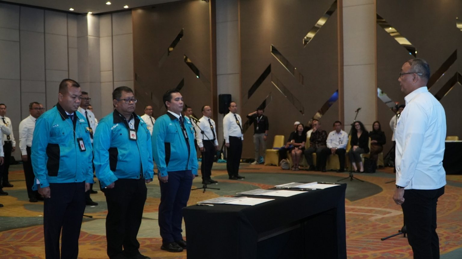 Ditjen Hubla Lantik dan Revalidasi 55 Port State Control Officer ...